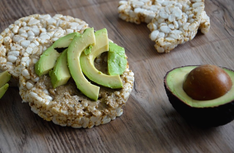 Riskakor med avokado | Svensk Hälsokost